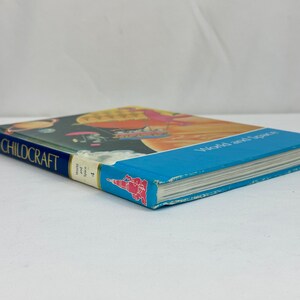 Childcraft the How and Why Library Volume 4 World and Space 1993 World ...