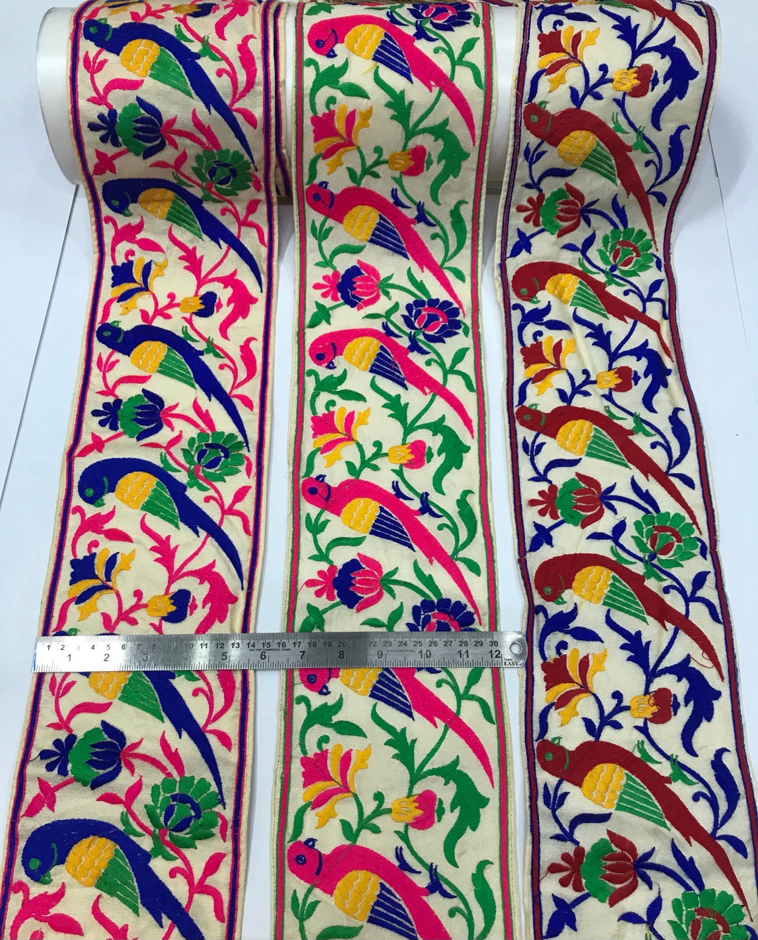 9 Yard Embroidered Decorative Bird Trim Indian Sari Broder - Etsy