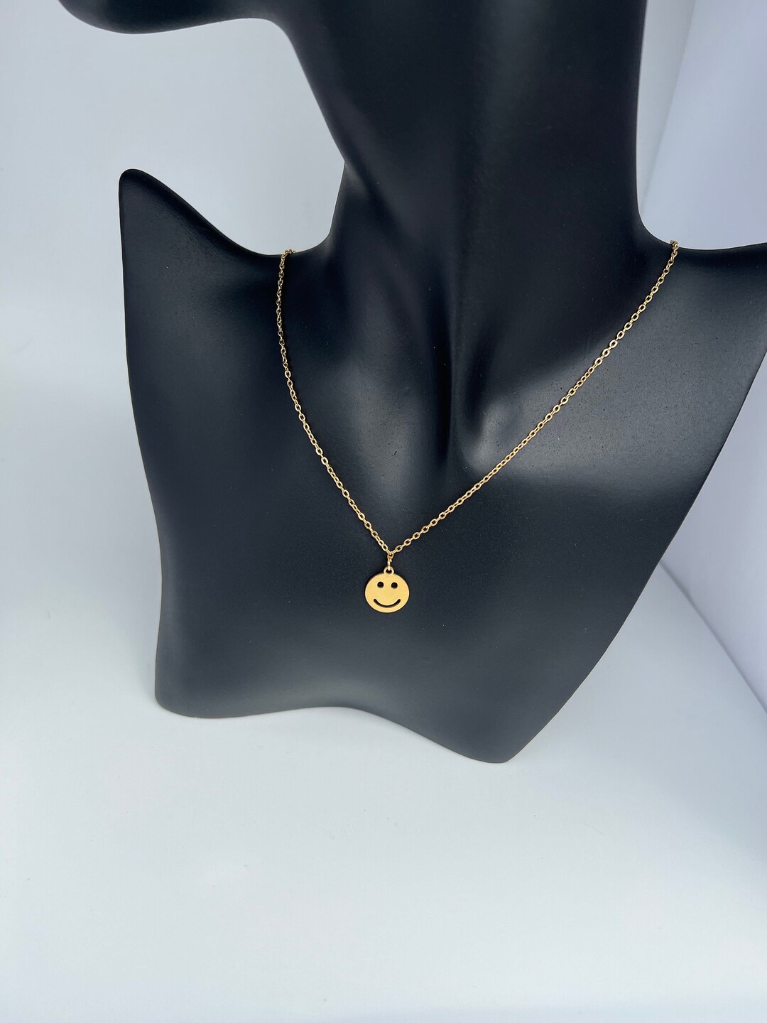 Smiley Face Necklace 18K Gold Smile Necklace I Smiley Face Emoji ...