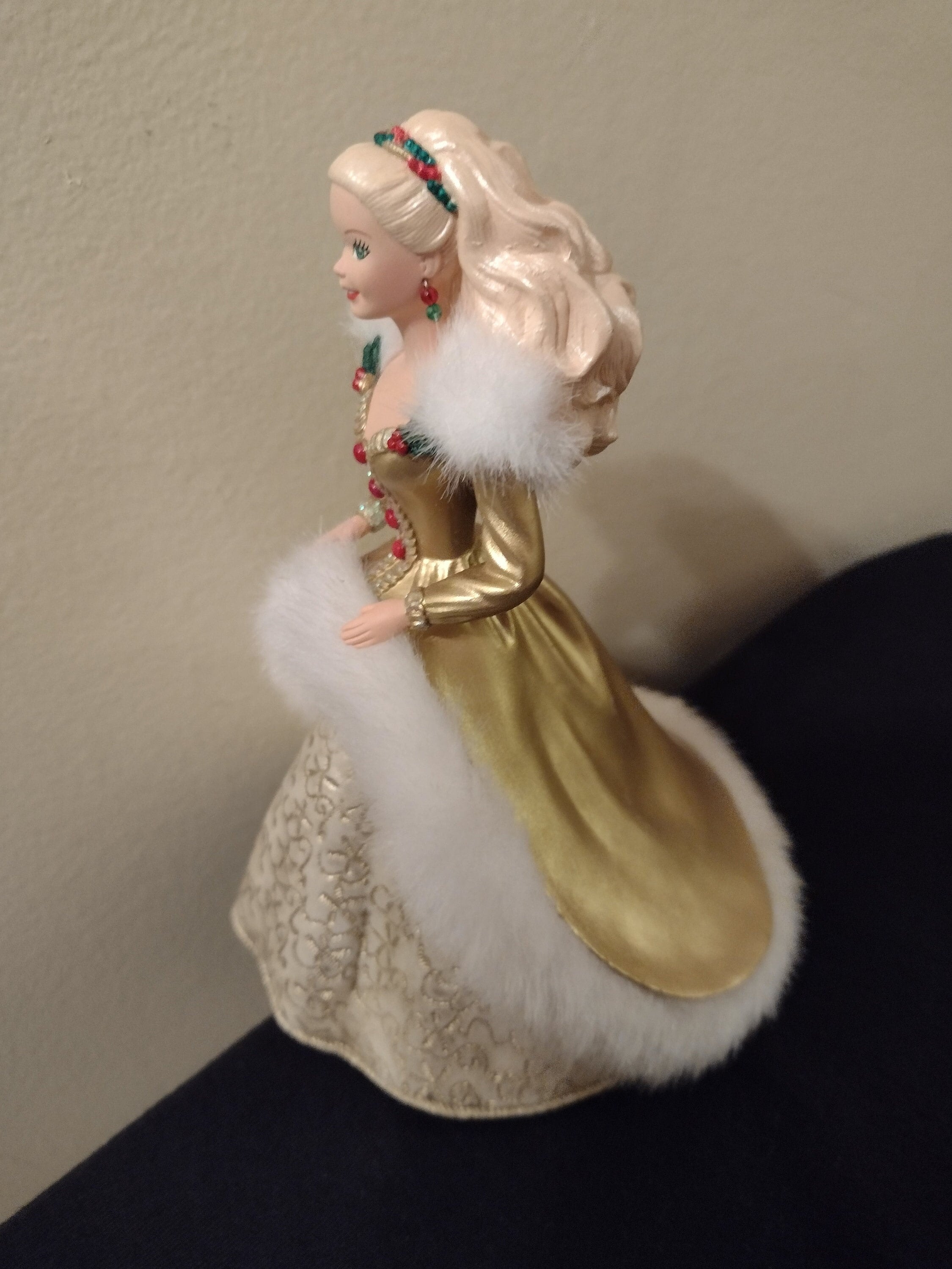 Vintage Happy Holidays Barbie. Stocking Hanger. Mattel Inc 1995 ...