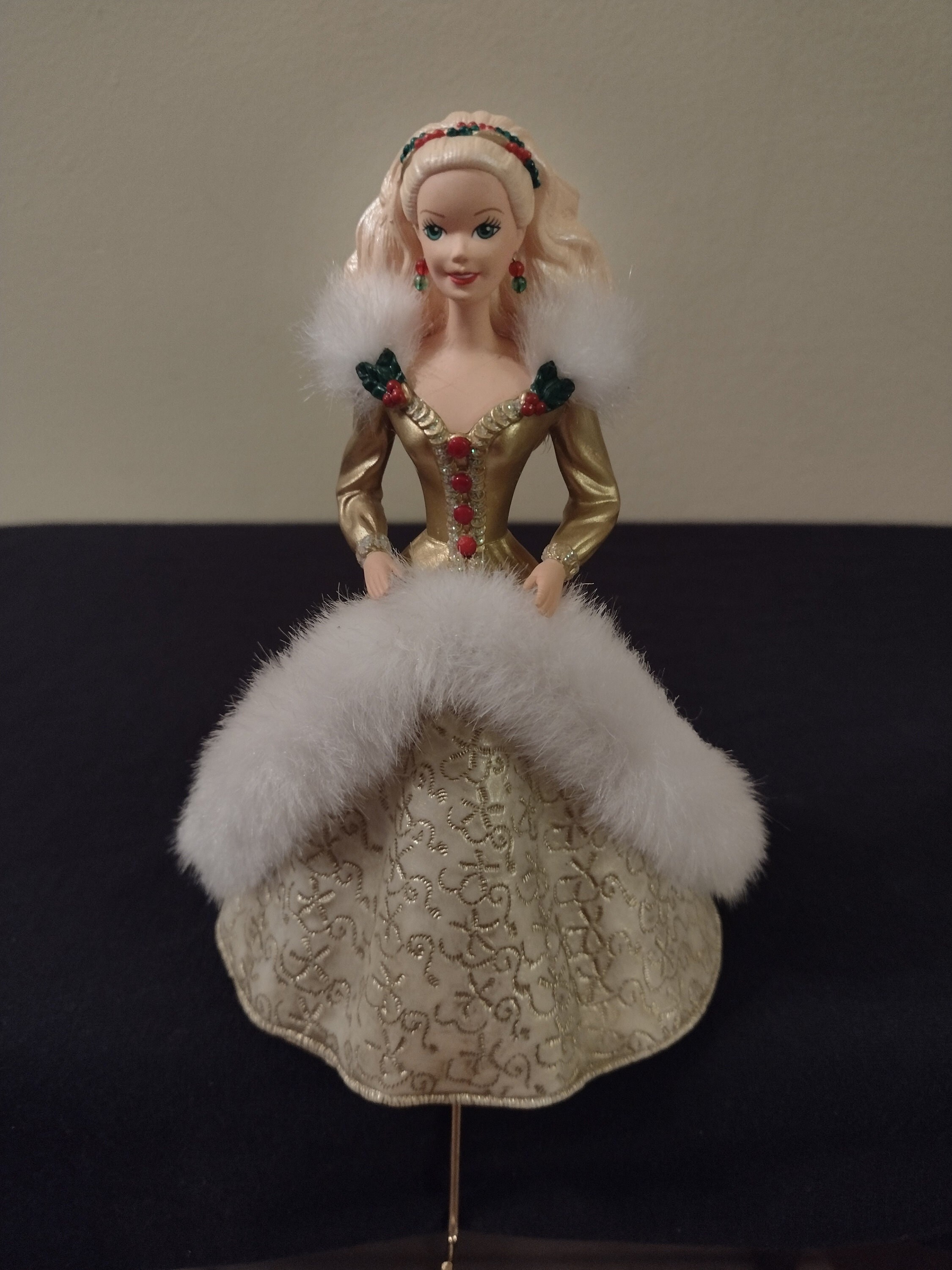 Vintage Happy Holidays Barbie. Stocking Hanger. Mattel Inc 1995 ...