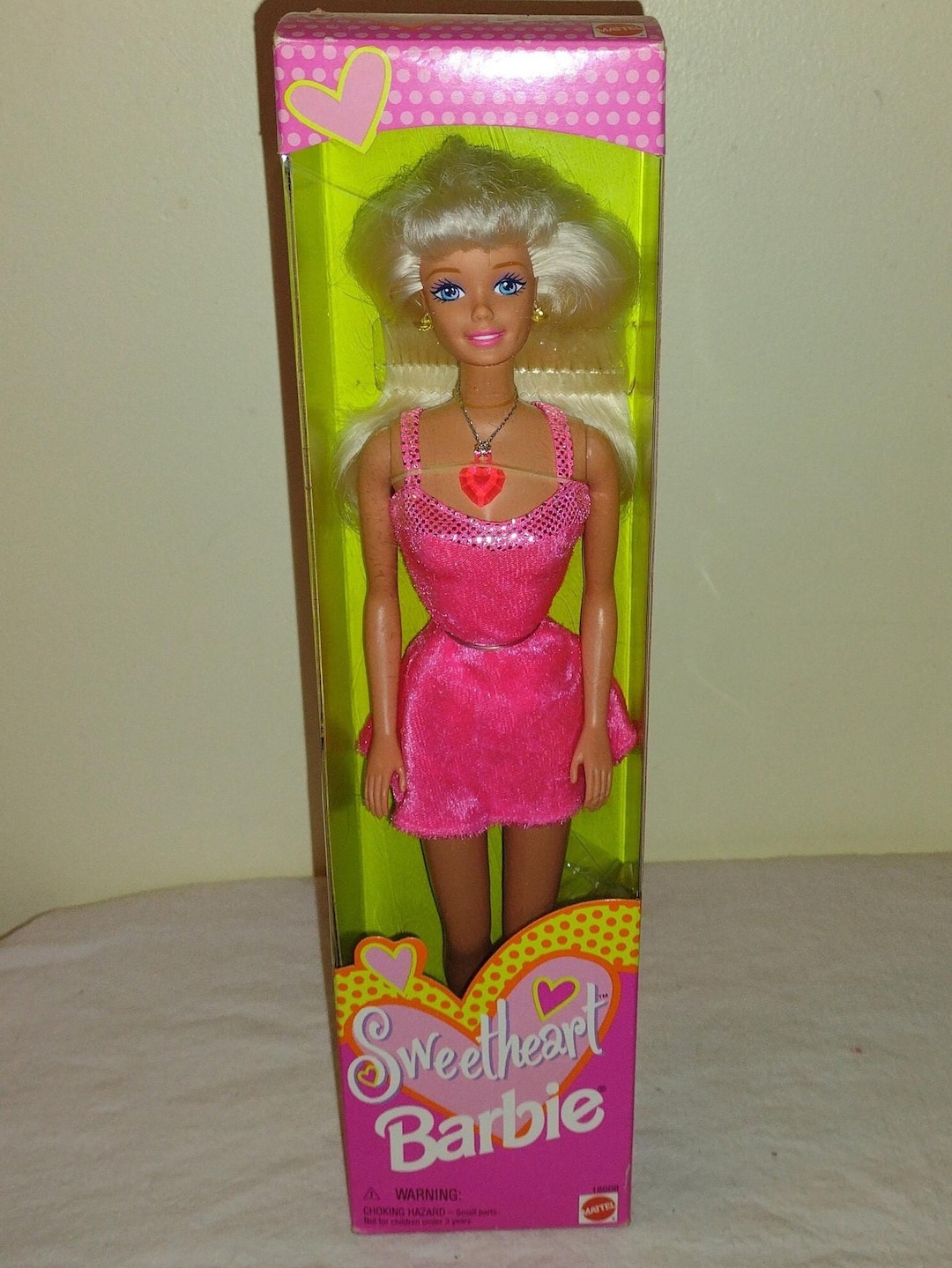 Vintage SWEETHEART BARBIE Doll. Mattel 1997. Dress in Pink. Barbie Wear ...