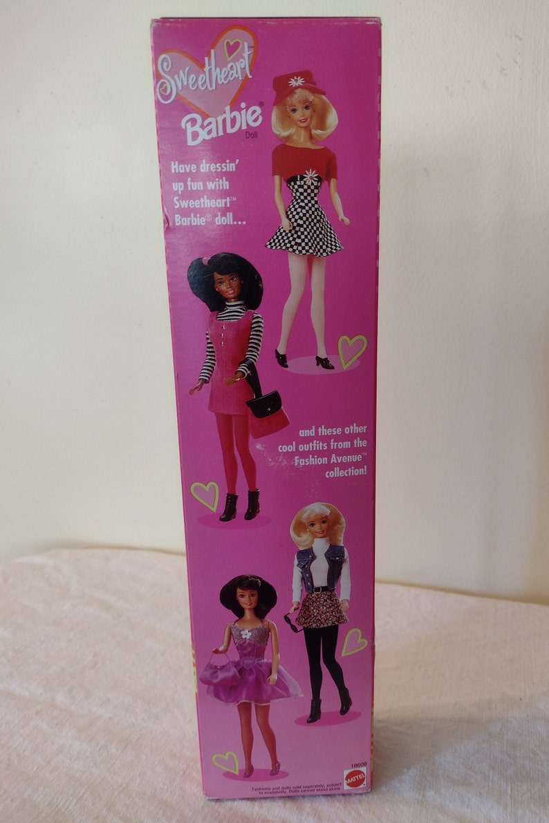 Vintage SWEETHEART BARBIE Doll. Mattel 1997. Dress in Pink. Barbie Wear ...