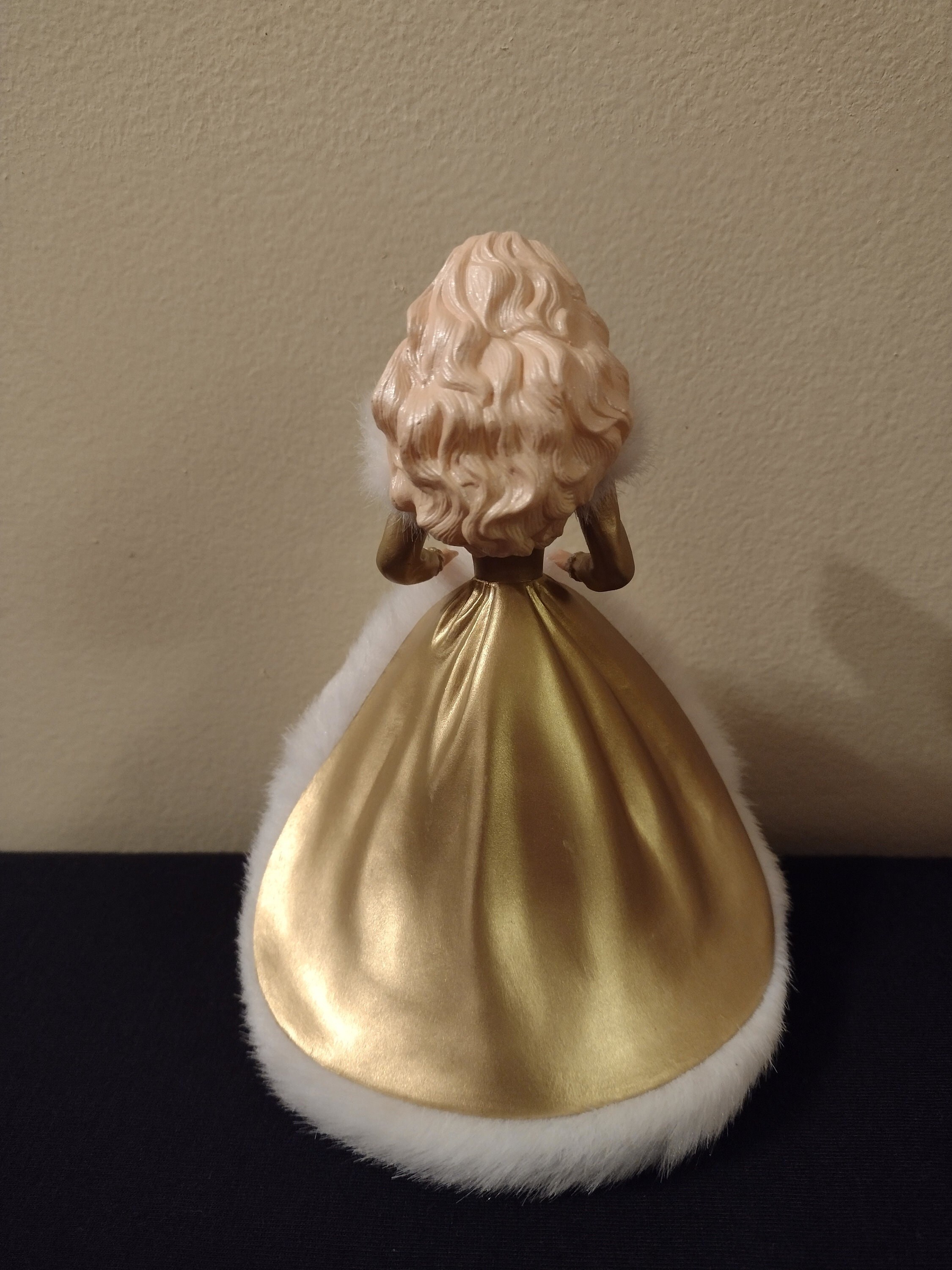 Vintage Happy Holidays Barbie. Stocking Hanger. Mattel Inc 1995 ...