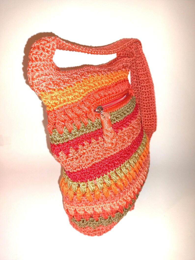 Vintage Crochet the Sak Bag. Size 10x10. - Etsy