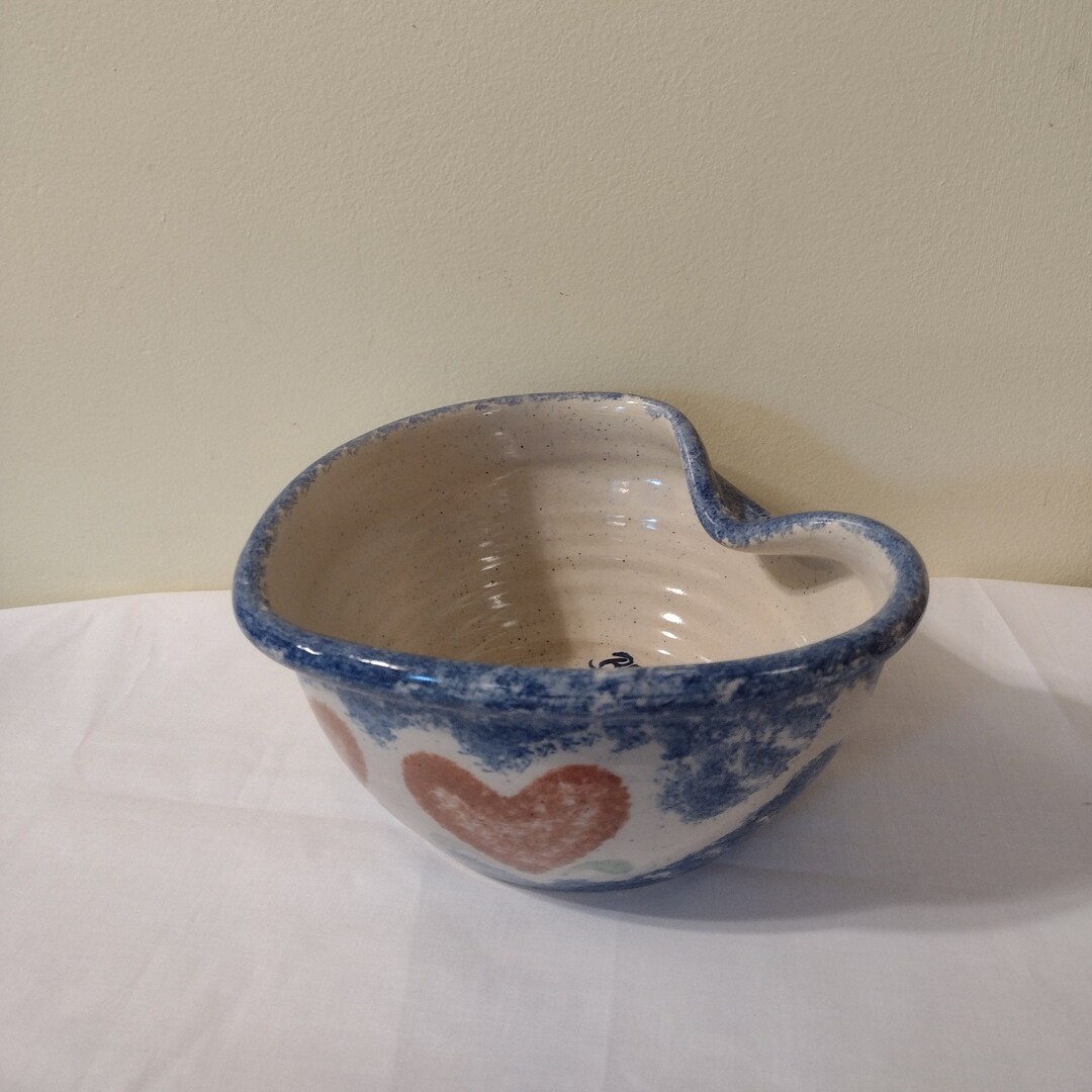 Vintage Heart Shaped Bowl. Art Pottery Bowl. Year 1992. Size 8x8 Inches ...