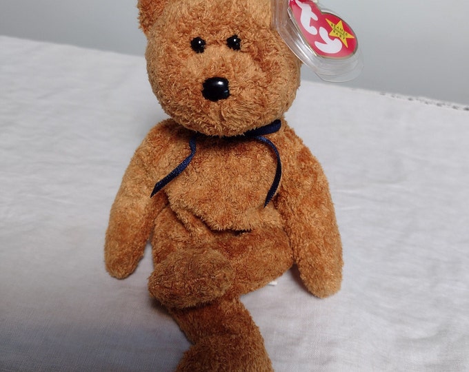 Vintage FUZZ, Ty, Beanie Babies Collection. Rare Tag Says 1999, and TY ...