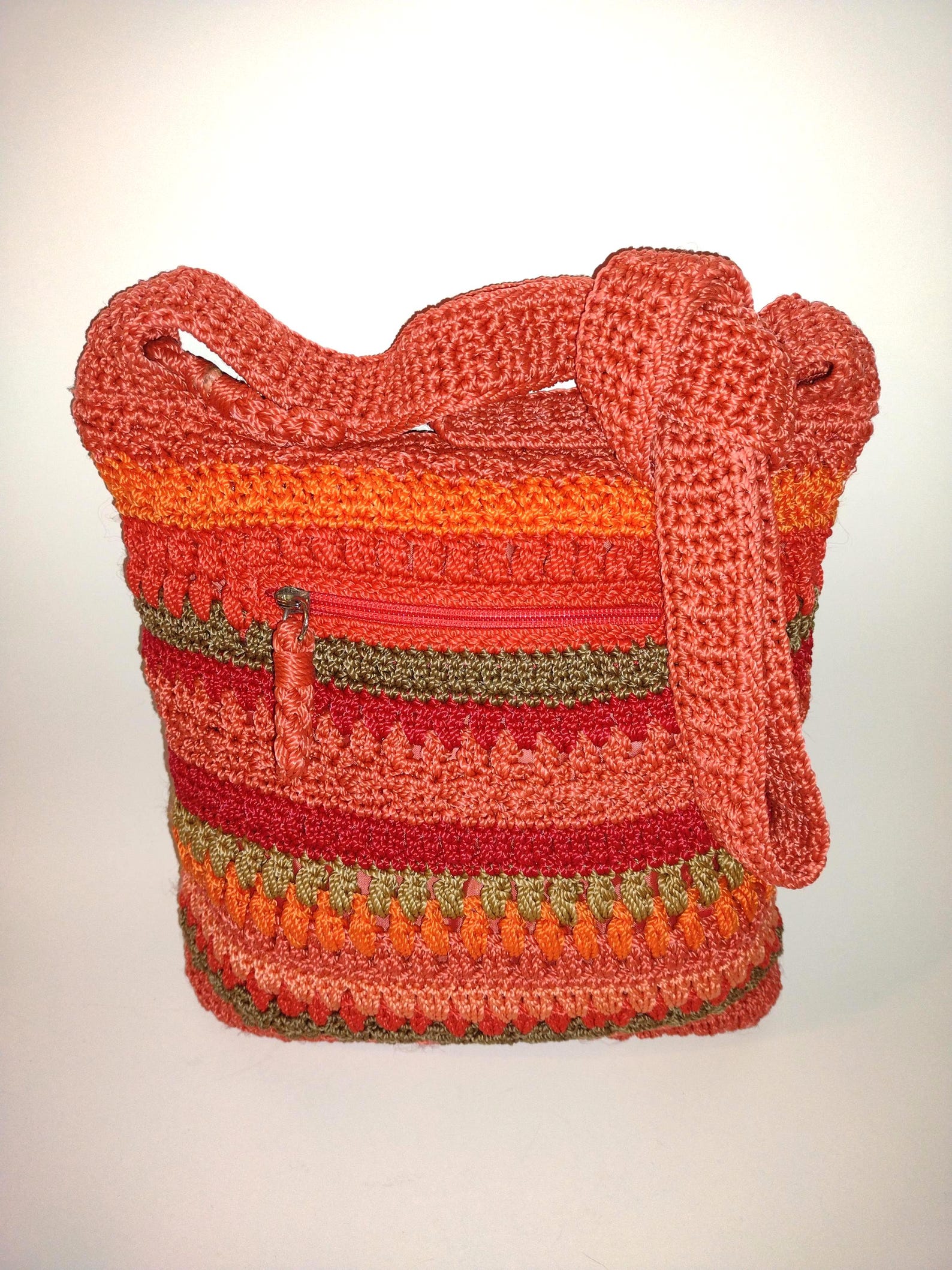 Vintage Crochet the Sak Bag. Size 10x10. - Etsy