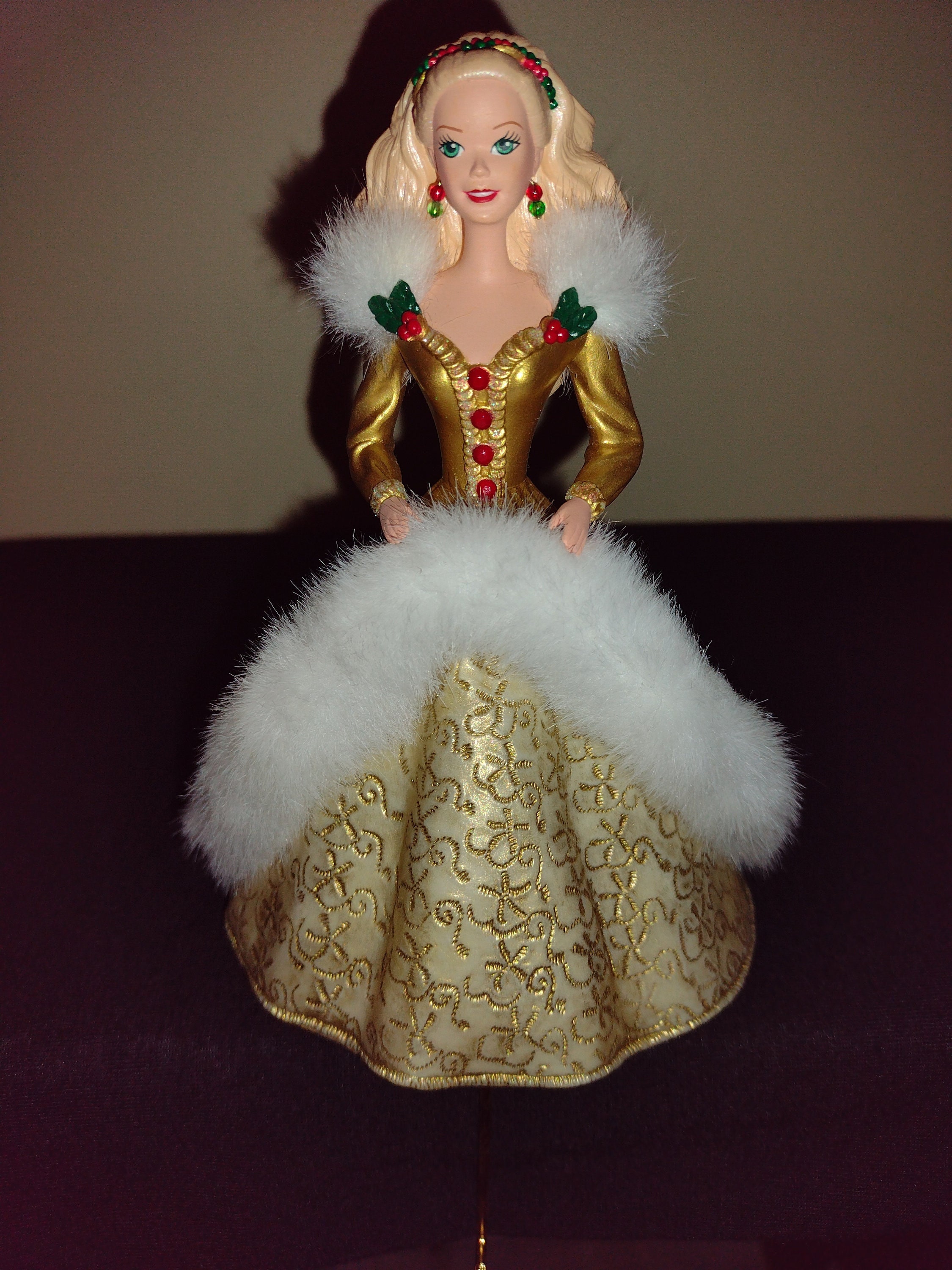 Vintage Happy Holidays Barbie. Stocking Hanger. Mattel Inc 1995 ...