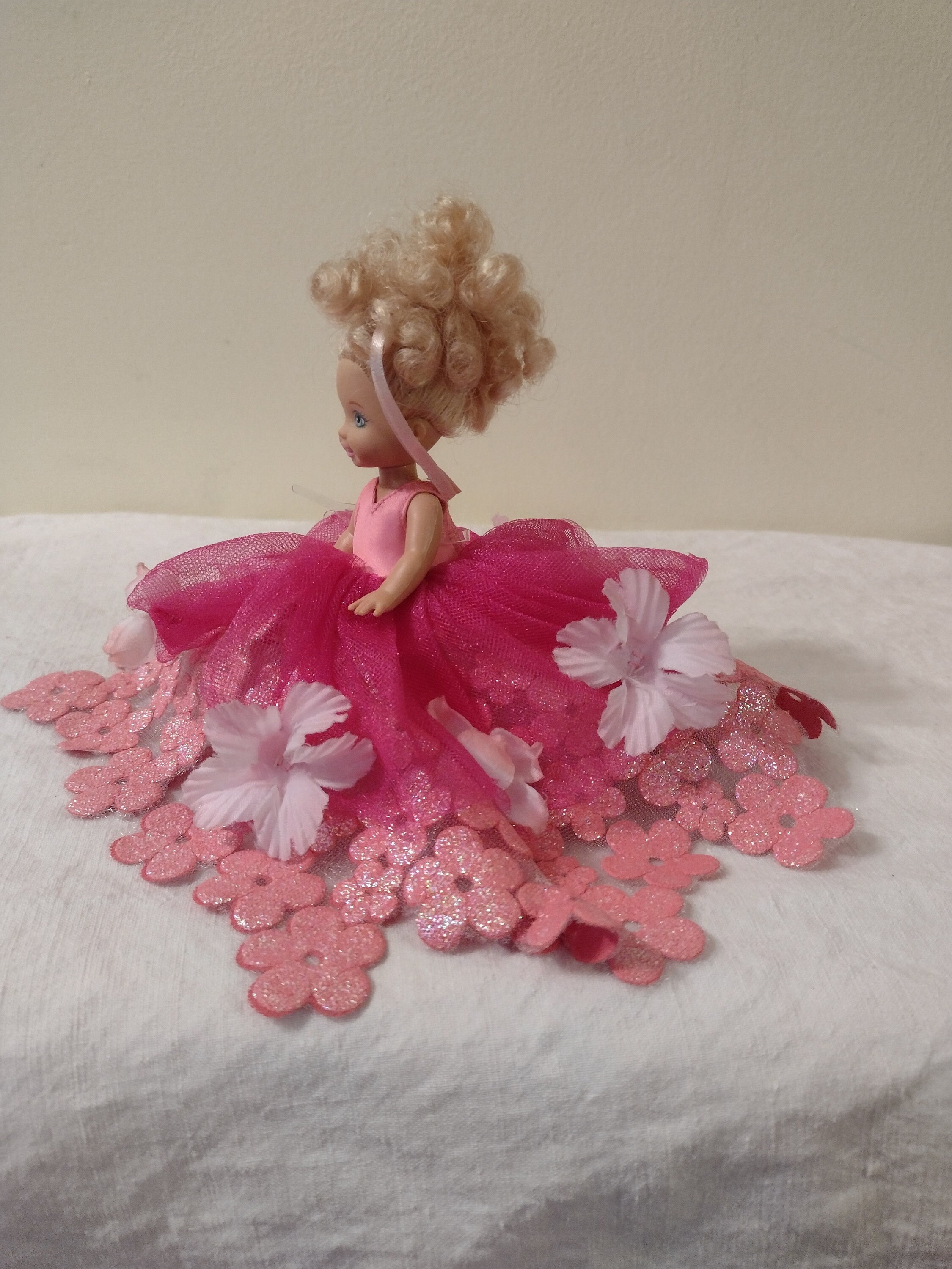 Vintage Barbie Cutest Little Flower Girl Year 1994. Size 7" Tall ...