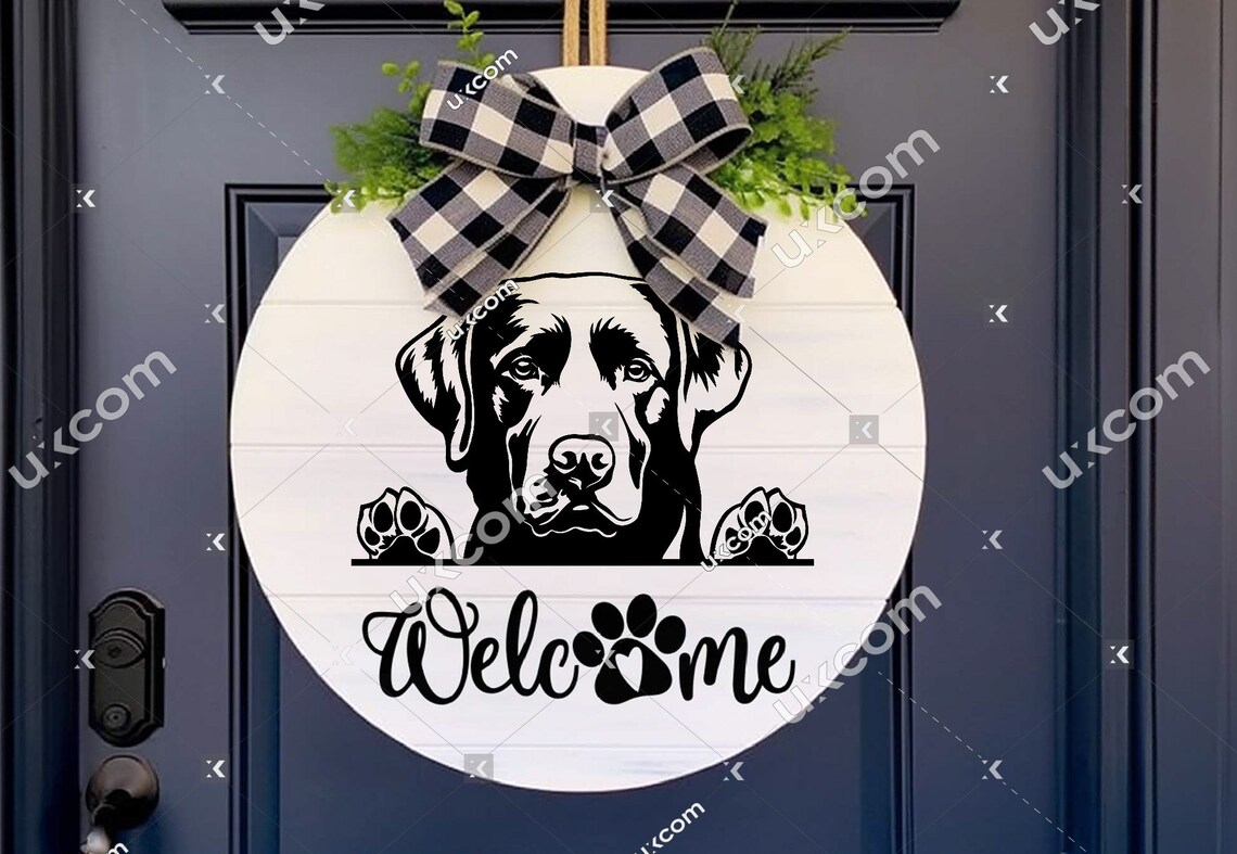 Labrador retriever mirando las patas del perro Labrador retriever SVG ...