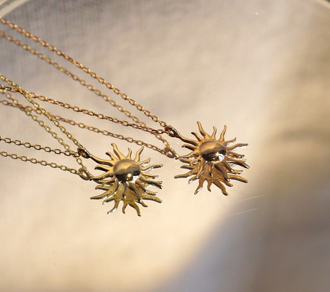 14k Solid Gold Sun Necklace, Minimalist Sun Necklace, Small Sun Pendant ...