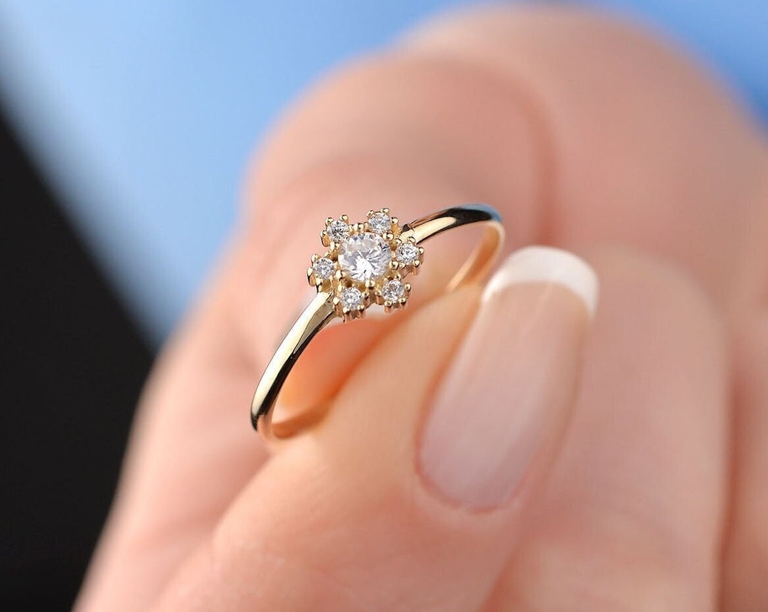14k Solid Gold Snowflake Ring, Minimalist, Dainty, Flower Band, Gift ...