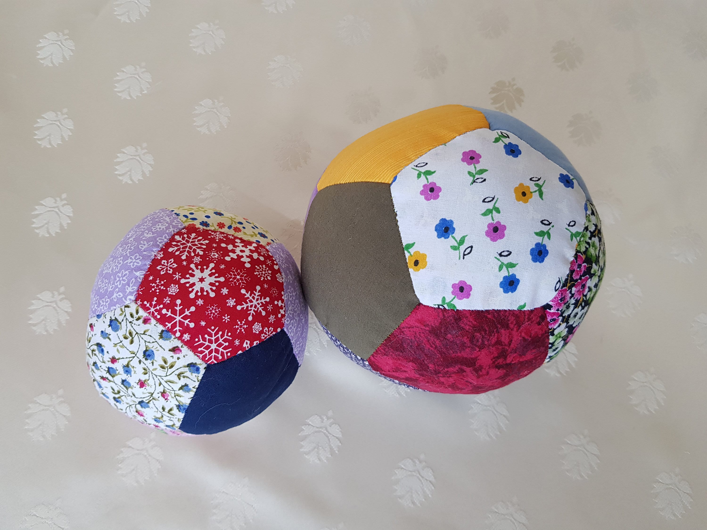 Colorful Patchwork Balls for Baby, Stuffed Fabric Ball, Hand Sewn Soft ...