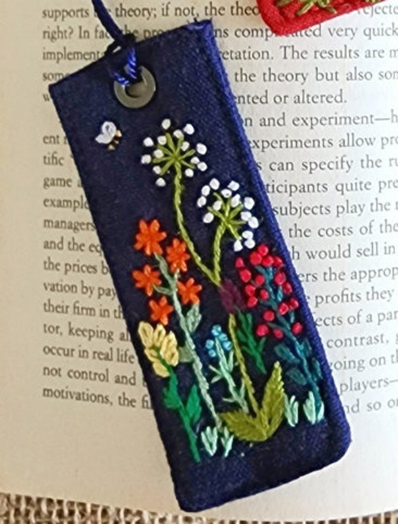 Floral Embroidered Bookmark, Cute Handmade Flower Bookmark, Linen Hand ...