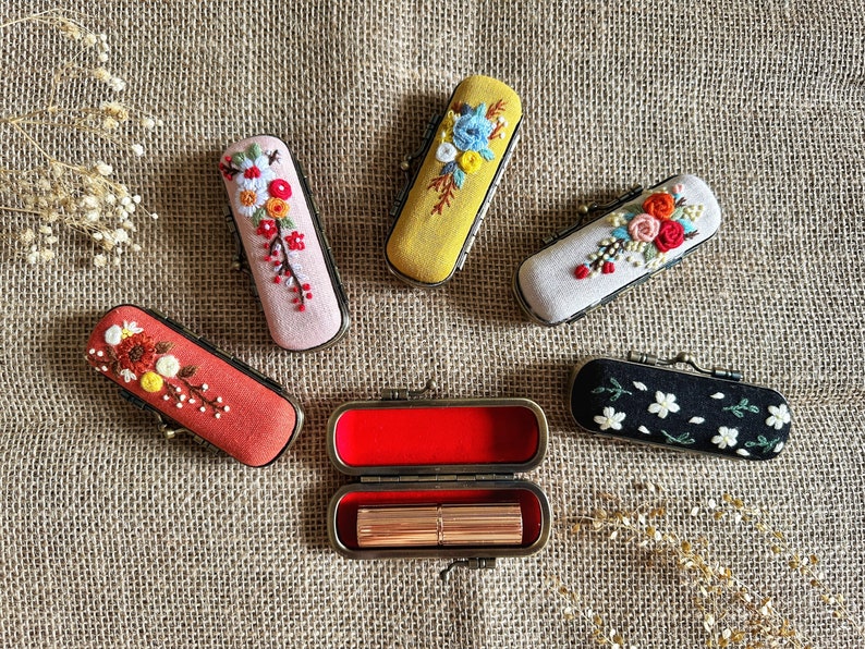 Floral Embroidered Lipstick Case, Handmade Lipstick Organizer, Vintage ...