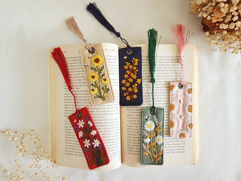 Floral Embroidered Bookmark Cute Handmade Flower Bookmark - Etsy UK