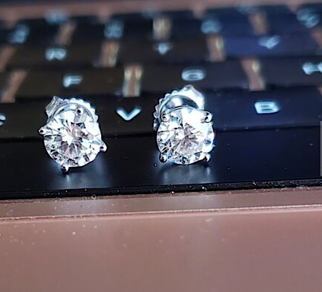 GIA Diamond Earrings Platinum GIA Diamonds Earrings 1.80ct H SI1 Round ...
