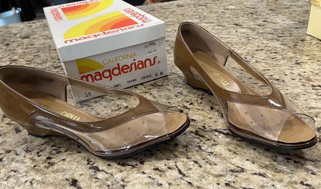 Vintage California Magdesians Womens Shoes Vinyl Brown Pleather Wedge ...