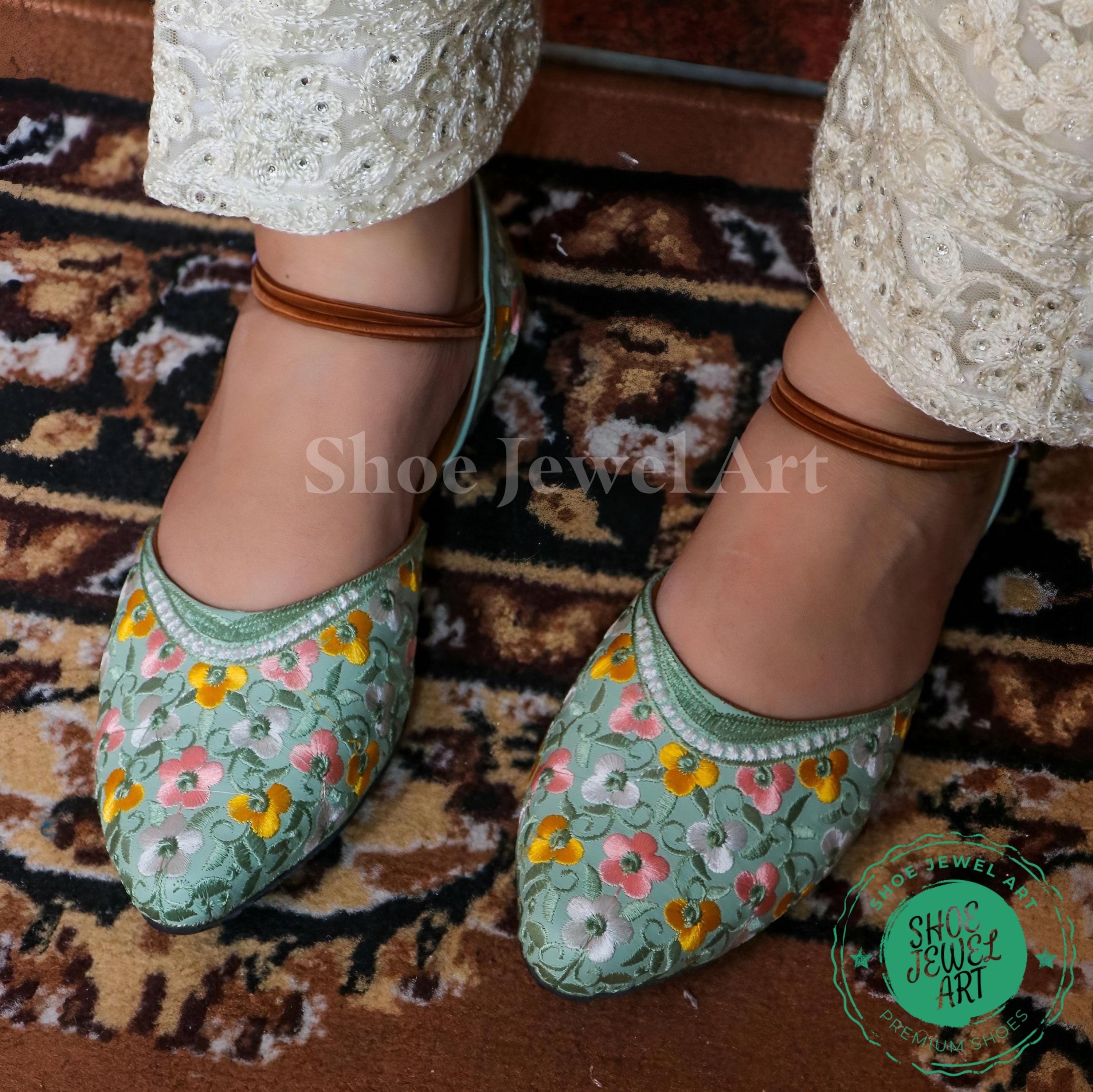 Handmade Floral Embroidery Sandals: Indian Mojari Jutti Wedding Shoes ...