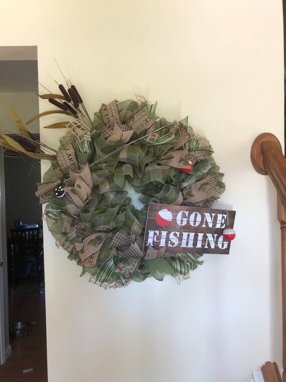 Fishing Wreath Gone Fishing Wreath Fish Wreath Lake House | Etsy