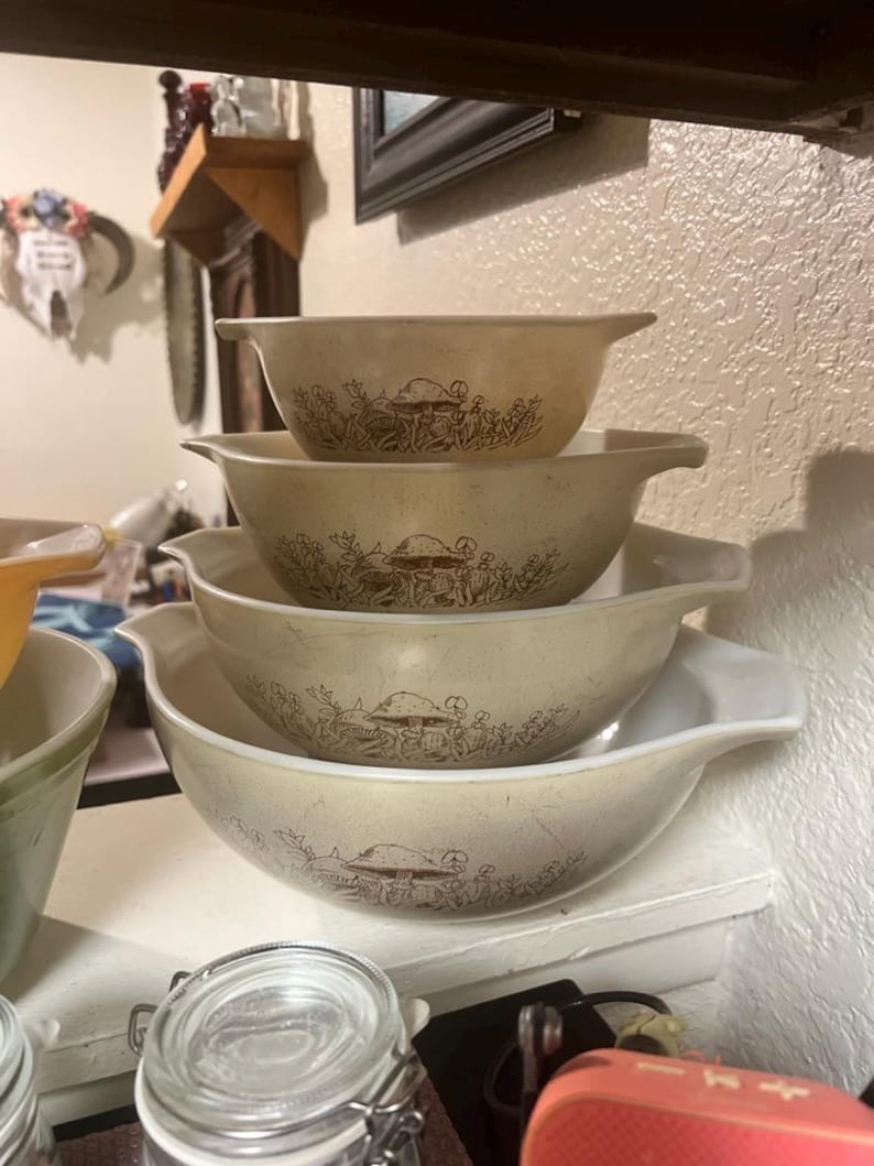 8.5" PYREX Cinderella & Mixing Bowl Stands - Etsy