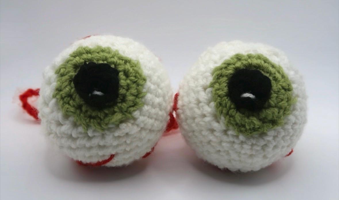 Easy Crochet Eyeball Ornament Pattern Spooky Reaview Mirror Charm ...