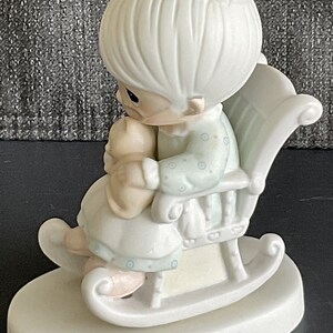Vintage Grandmother Ornament Porcelain Figurine 1979 Grandma Sculpture ...
