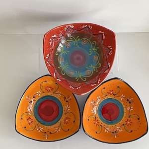 Vintage Triangle Serving Bowl Spanish Artisan Pottery Hand-painted ...