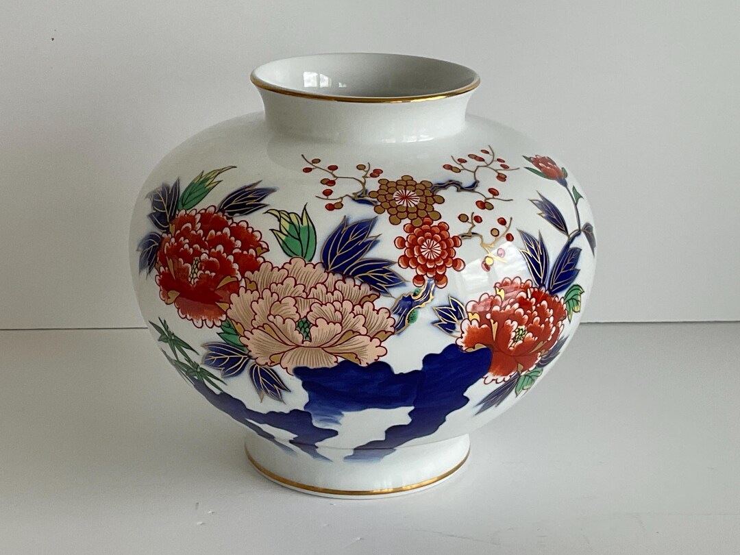 Vintage Vase Porcelain Fukagawa Seiji Golden Peony Design Arita Ware ...
