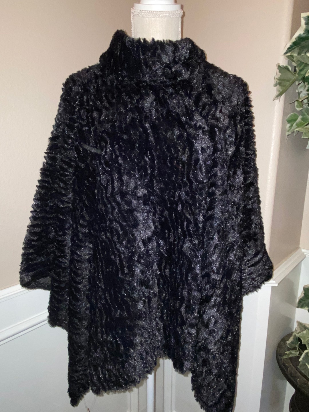 Faux Fur Coat Ruana Poncho in Black, Gray or Taupe Turtleneck. Cute ...