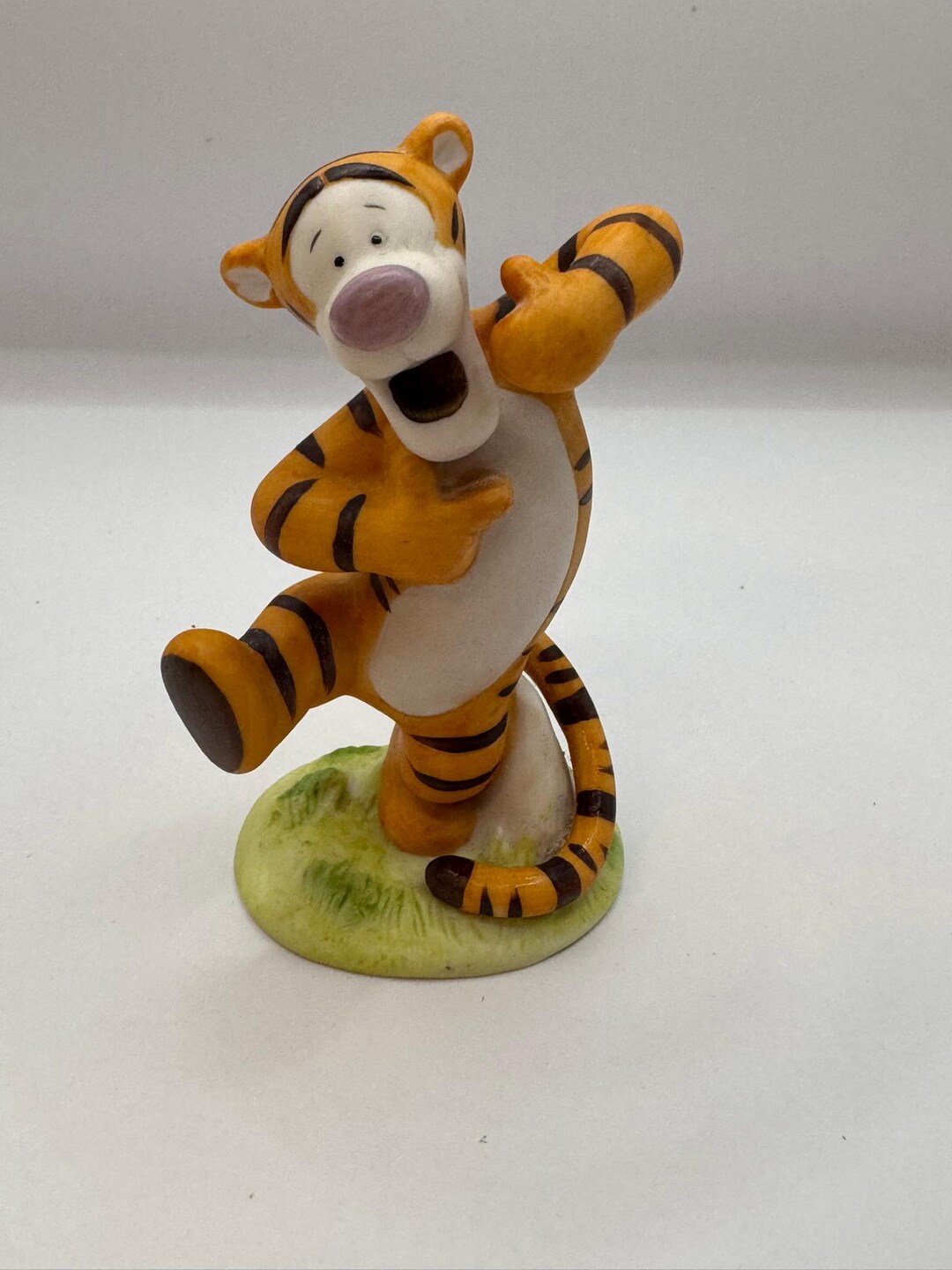 Vintage Tigger From Winnie the Pooh Cute 4" Ceramic Figurine From ...