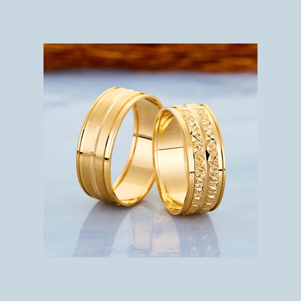 Traditional Ring - Etsy