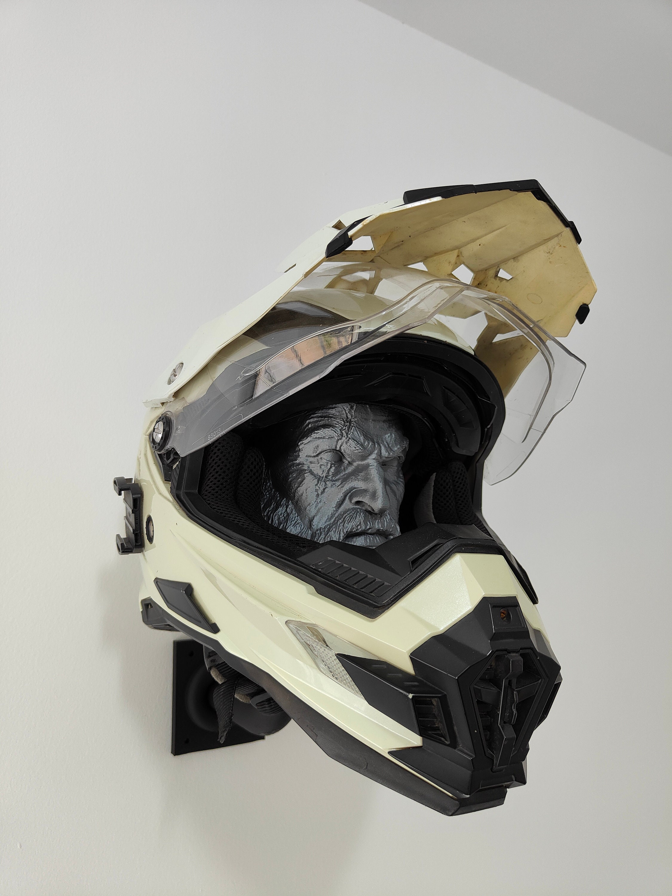 Kratos God of War Motorcycle Helmet Mount, Adult Version, Exclusive 3D ...