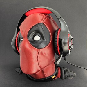 Deadpool 3D Printed Headset Stand for Playstation, Xbox, Nintendo ...