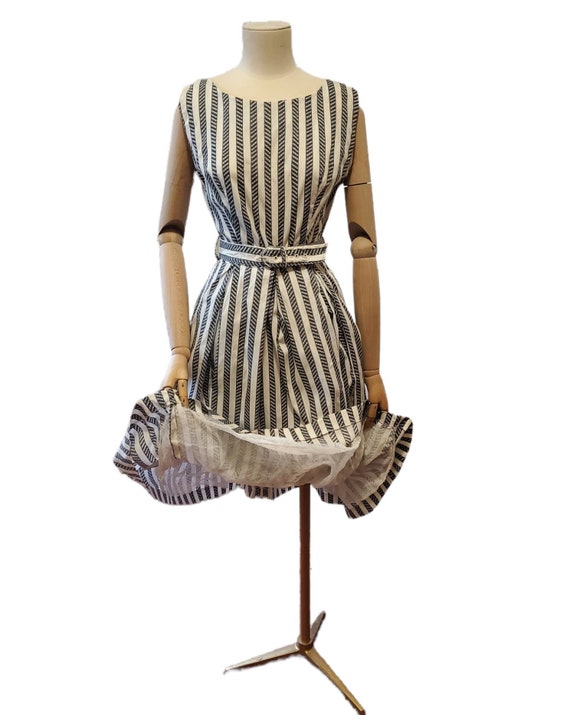 Vintage 1950s new look fit and flare dress 50s white … - Gem