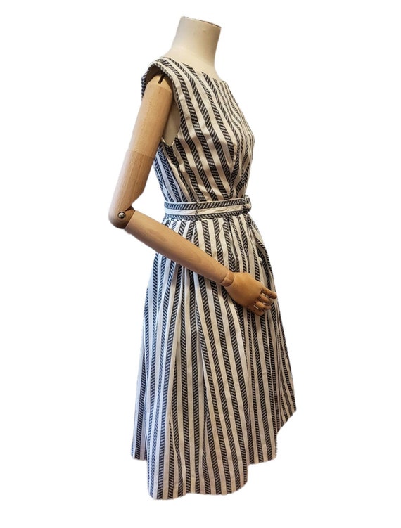 Vintage 1950s new look fit and flare dress 50s white … - Gem