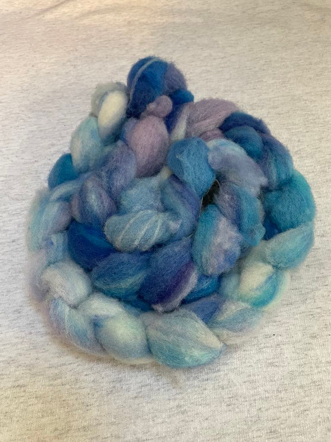 100% Border Cheviot Roving Turquoise and Lilac - Etsy