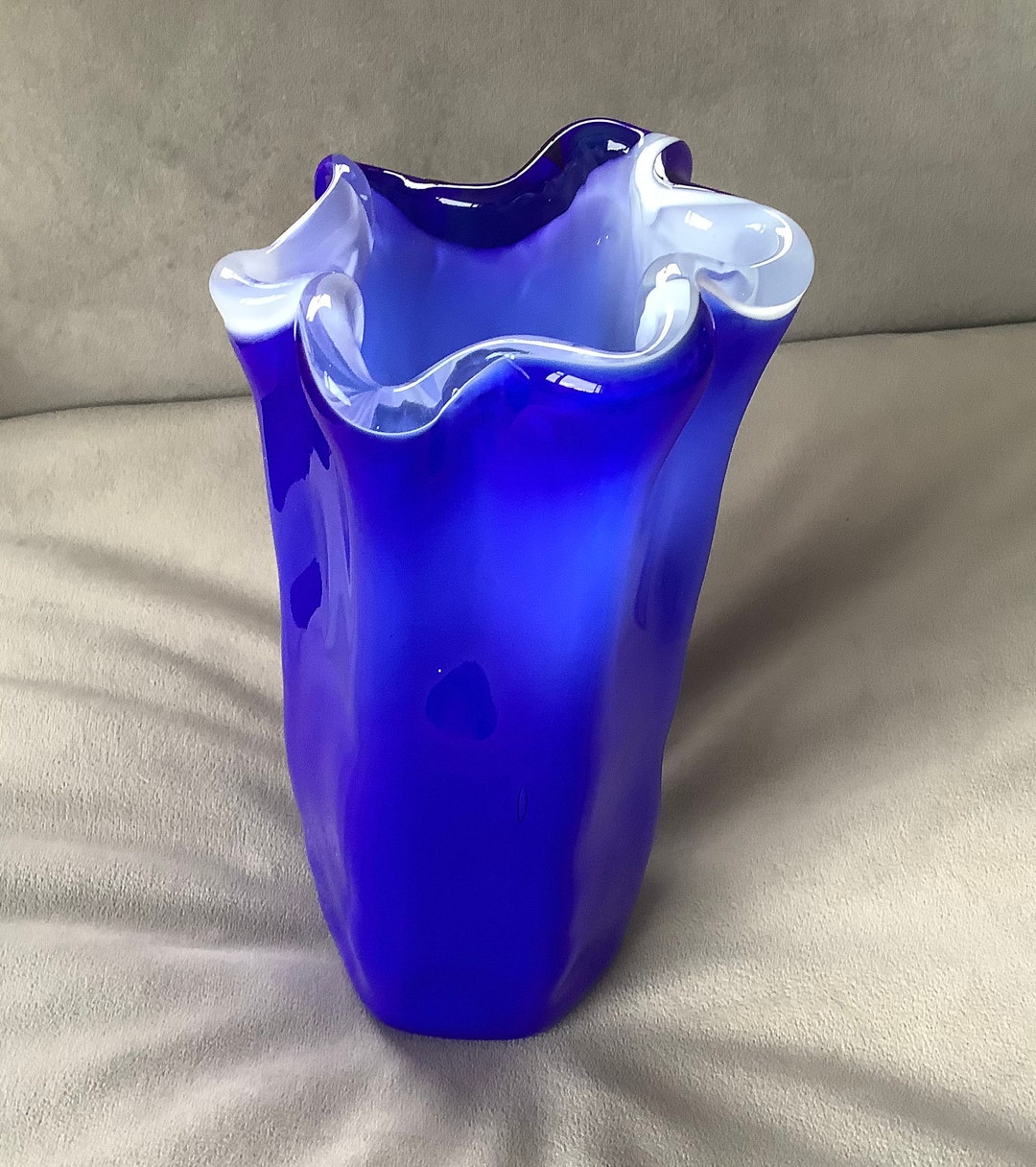 Beautiful Hand Made Glass Vase (01) - Etsy