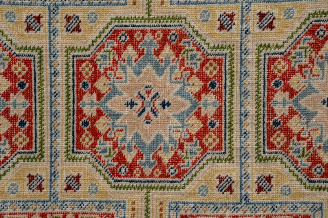 Bespoke Moroccan Carpet, High-end Moroccan Carpet, Moroccan Interiors ...