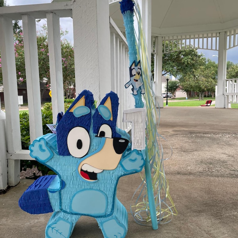 Bluey Pinata - Etsy