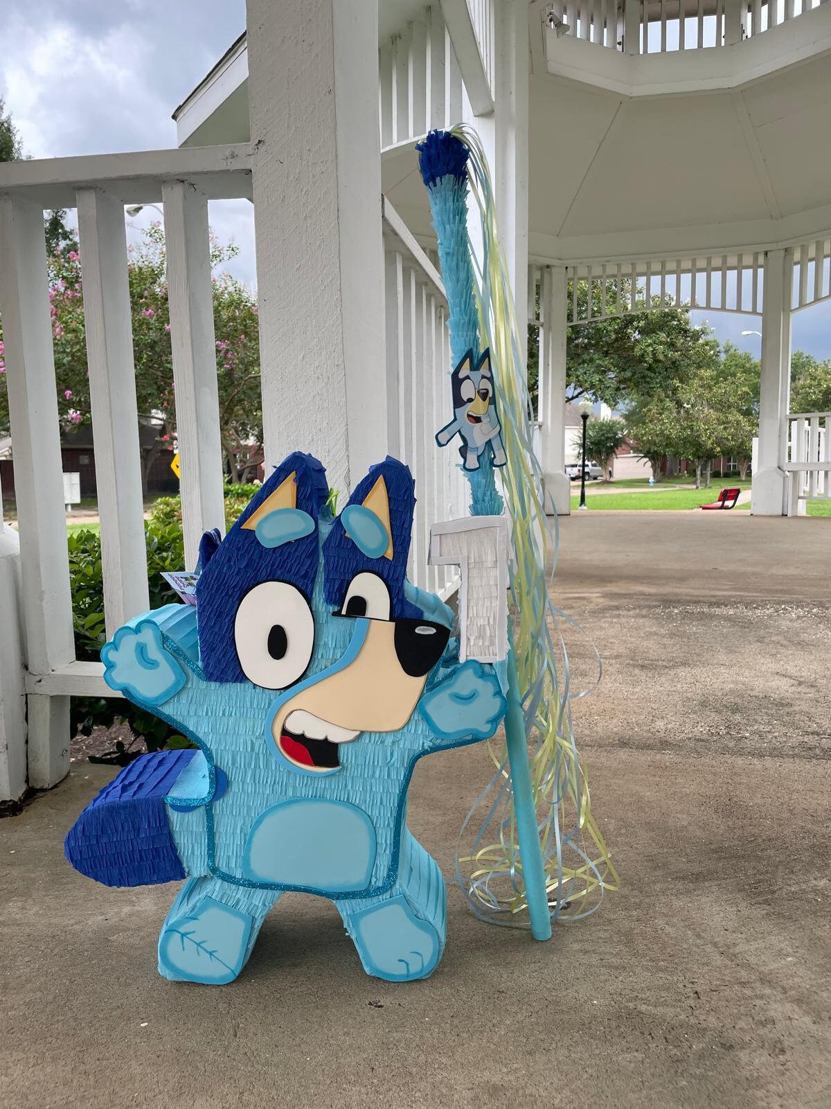 Bluey Pinata - Etsy