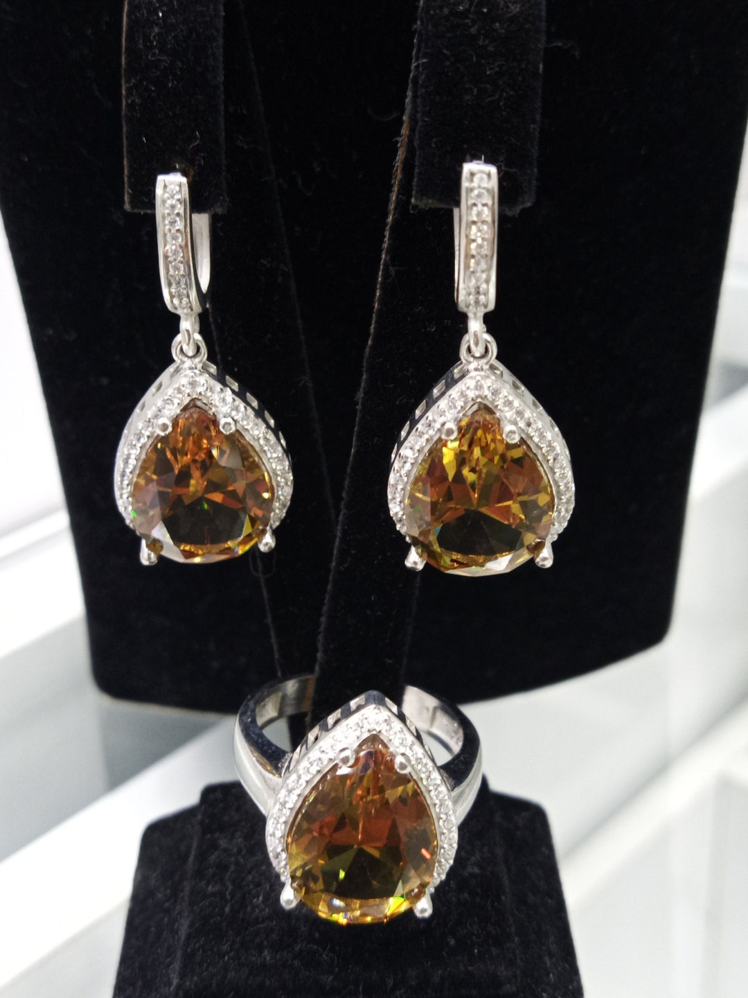 Sterling Silver Sultanit Jewelry Set: Color Changing Ring, Earrings ...
