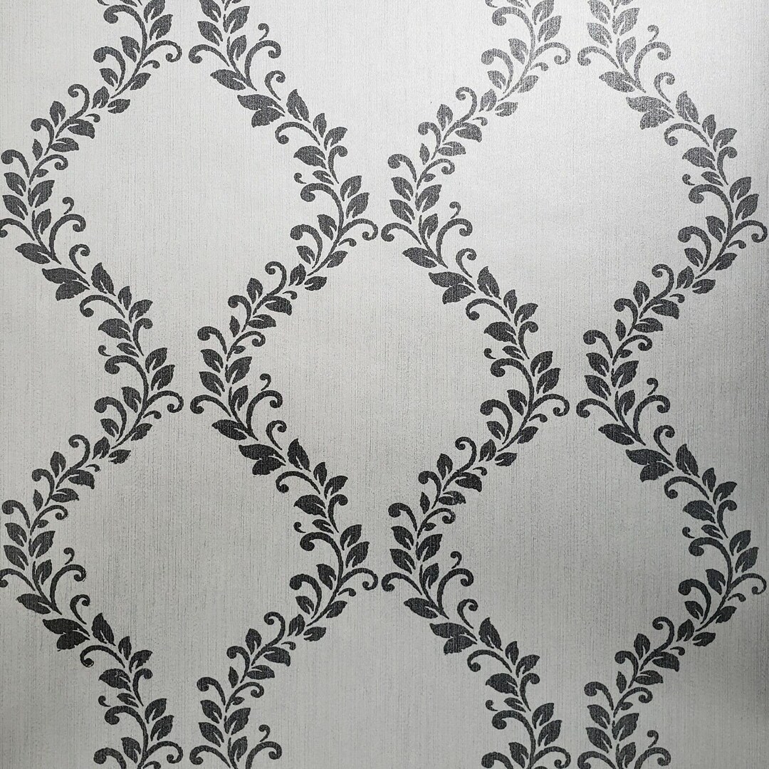 Glitter Embossed Victorian Wallpaper White Silver Gray Metallic Floral ...