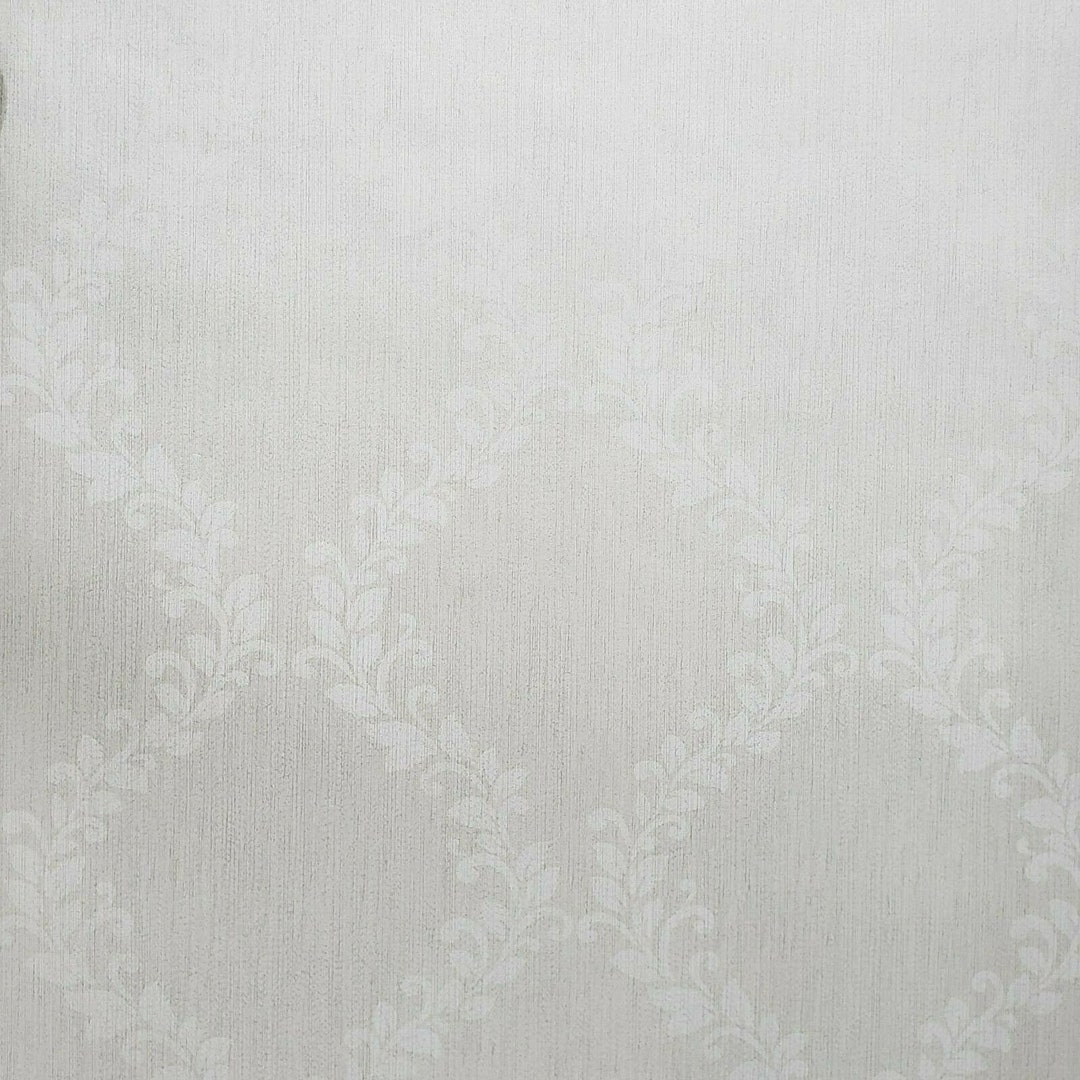 Embossed Victorian Wallpaper off White Cream Metallic Floral Vintage ...