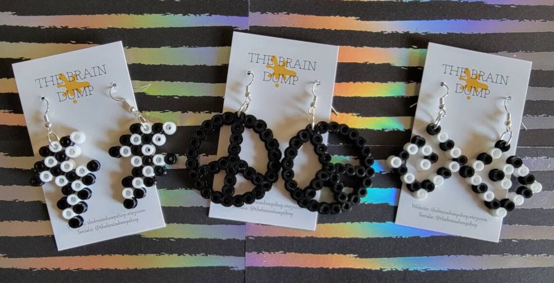 Checker Me Out Lighting Bolt, Peace Sign, & Swirl Black and White ...