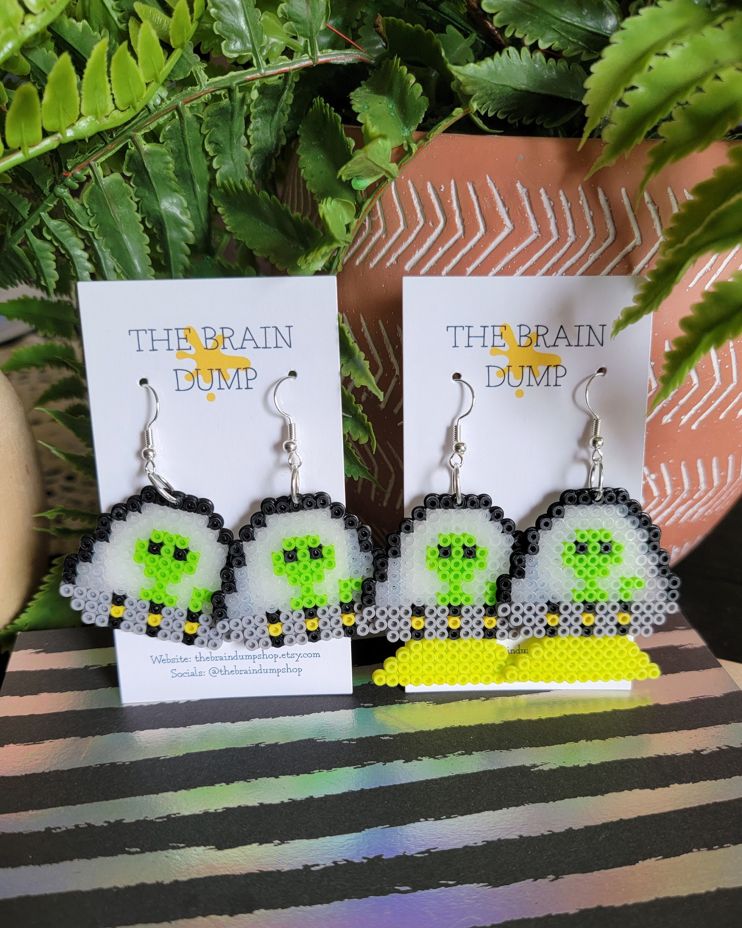 Spaceship Realness! Alien Spaceship Mini Perler Beads Dangle Earrings ...