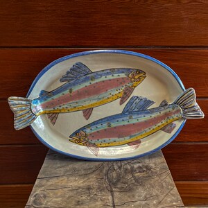 Handmade Oval Fish Platter With Hand-sculpted Fish Tails 18l - Etsy