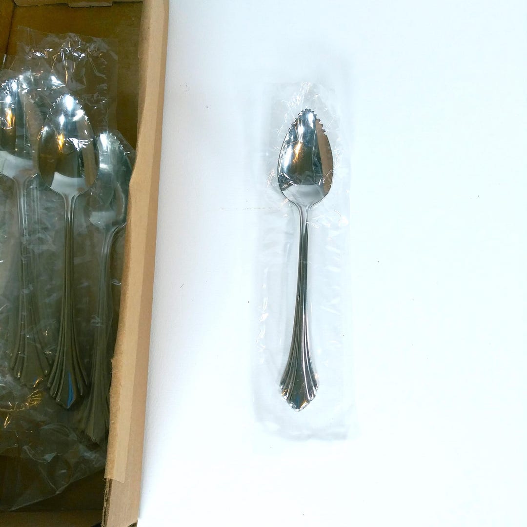 Vintage Oneida Distinction Deluxe Rembrandt Stainless Grapefruit/fruit ...