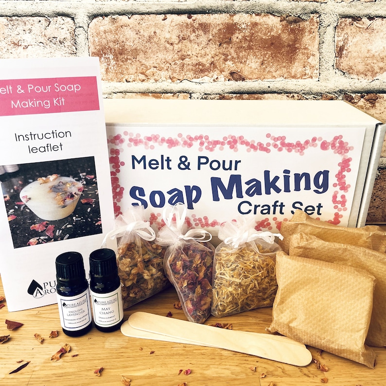Organic Soap Making Kit - 100% Natural - Made in the UK - Vegan ...